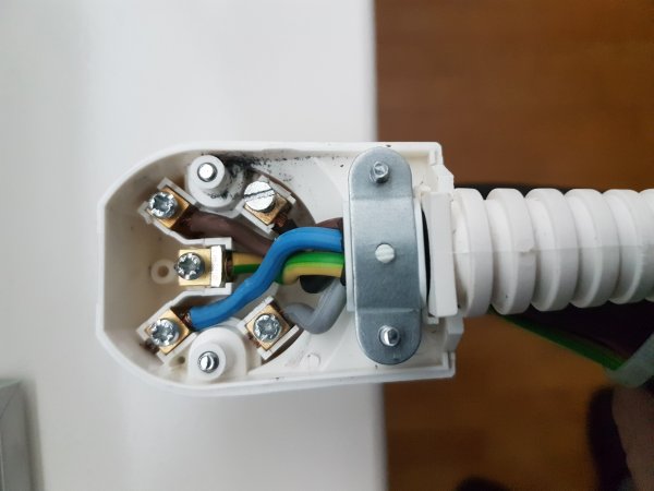 Van 3 fase naar 2 fase inductie